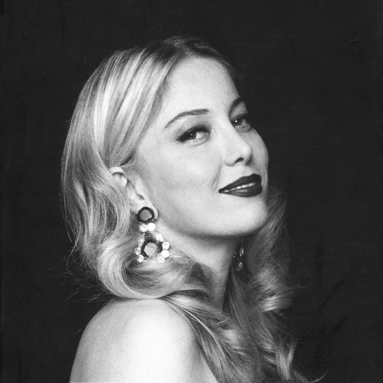 Essere Moana - Segreti e Misteri, doc sulla vita di Moana Pozzi