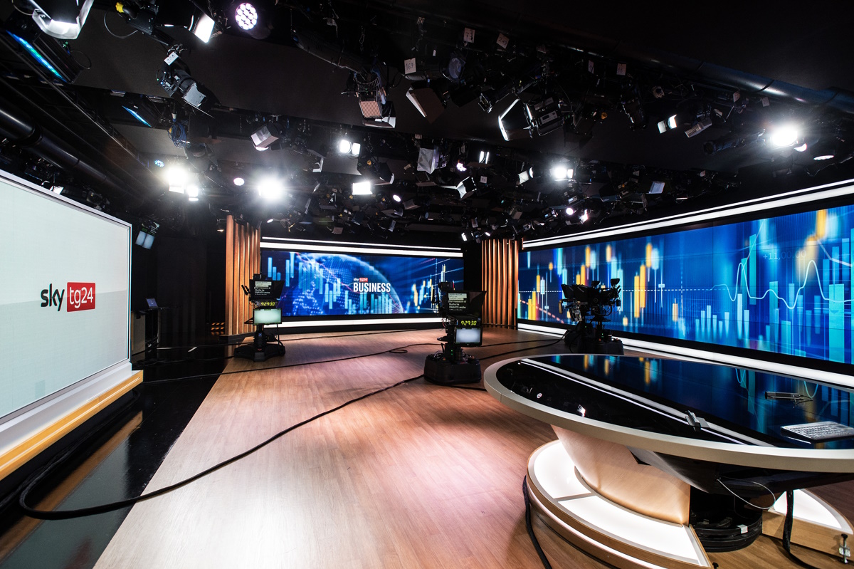 Sky TG24, Giuseppe De Bellis presenta il nuovo palinsesto tra novità e ...